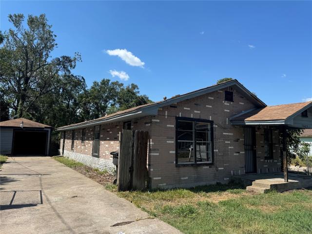 7625 Pointer St, Houston, TX 77016 | MLS #51226