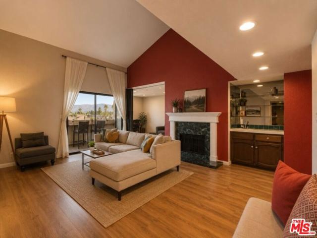 7625 Reseda Boulevard 305