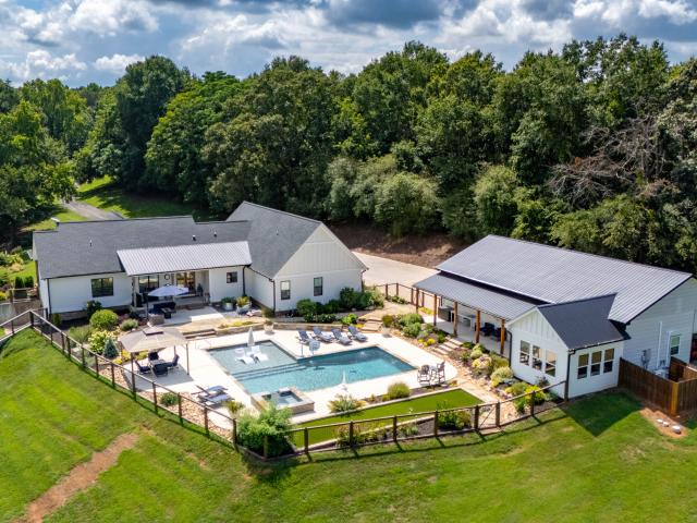 7625 W County Line Road