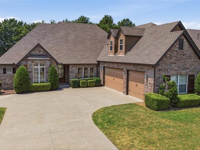 7626 N 144th East Ave, Owasso, OK 74055