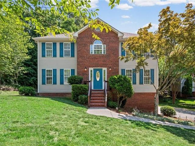 7626 Rolling Oak Ct, Clemmons, NC 27012