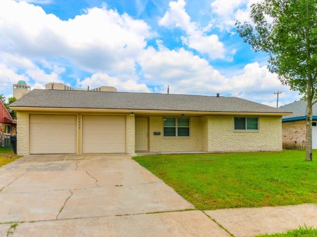 7626 Troulon Dr, Houston, TX 77074 | MLS #69210 | Compass