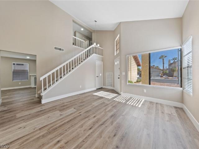 7627 Kalmalii Avenue