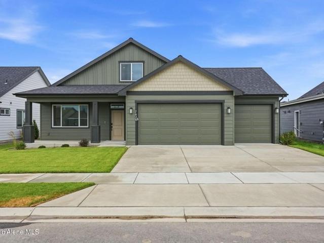 7628 N Girard Cir, Coeur d'Alene, ID 83815