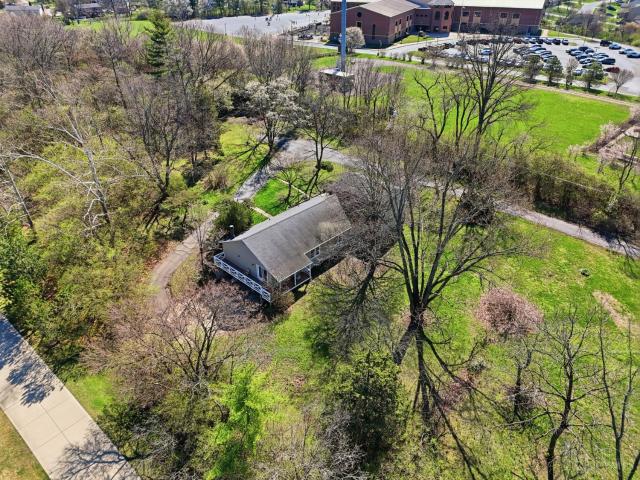 7628 Lesourdsville West Chester Road