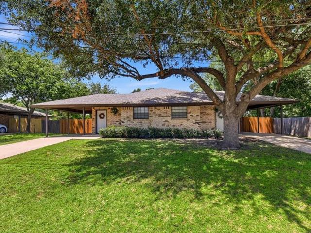 7629 and 7633 Evergreen Rd, Richland Hills, TX 76118