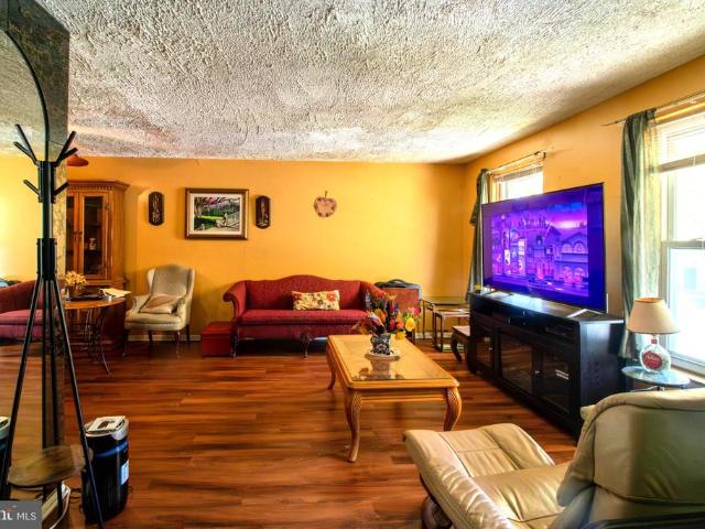 7629 Dicks Avenue