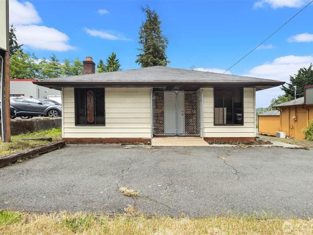 7629 th Street SW
