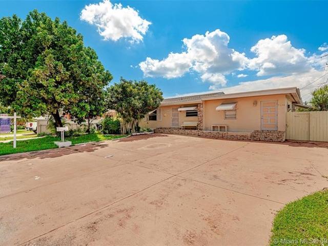 7620 SW 21st St, Miami, FL 33155