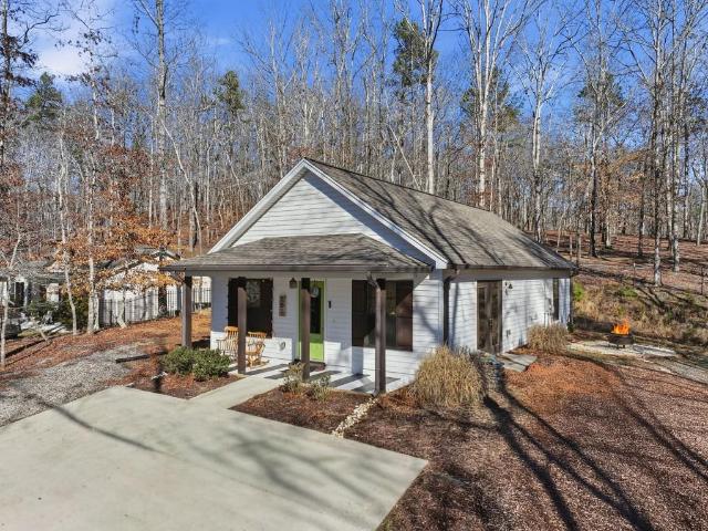 7621 Maple Pl, Murrayville, GA 30564 | MLS #7722 | Compass