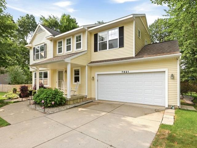 7621 Winding Creek Ct, Midland, MI 48642