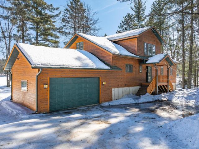 7622 Braeger Rd, Three Lakes, WI