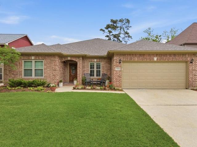 7622 Cypress Dr, Humble, TX 77396