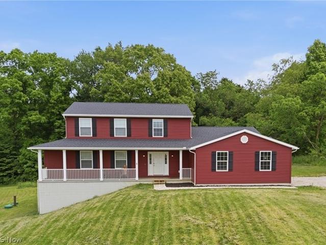 7622 Fredericksburg Rd, Fredericksburg, OH 44627