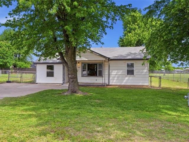 7623 McGee St, Oklahoma City, OK 73169