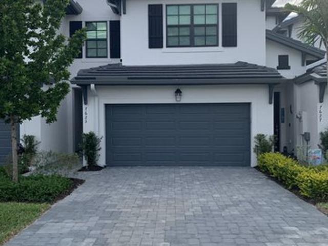 7623 Morgan Way, Naples, FL 34119