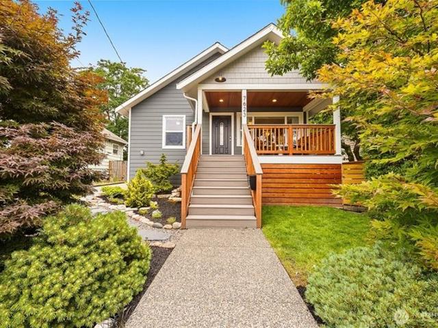 7623 46th Ave S, Seattle, WA 98118