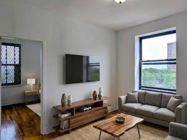 762 Cauldwell Avenue, Bronx, NY