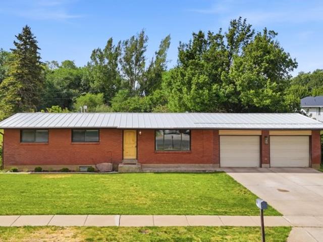 762 Anderson Ave, Hyrum, UT 84319
