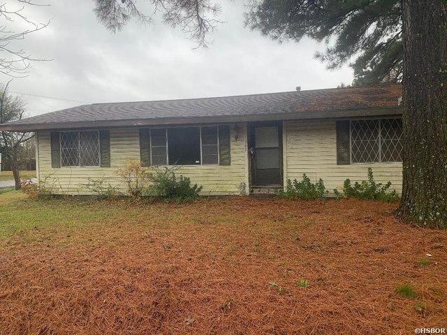762 Ash St, Prescott, AR 71857