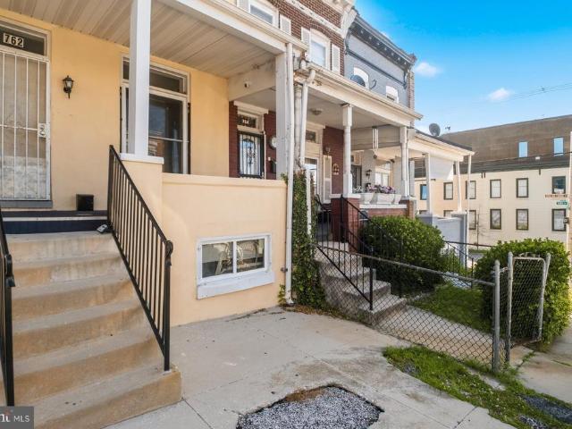 762 Bartlett Avenue