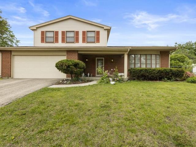 762 Oakwood Dr, Westmont, IL 60559