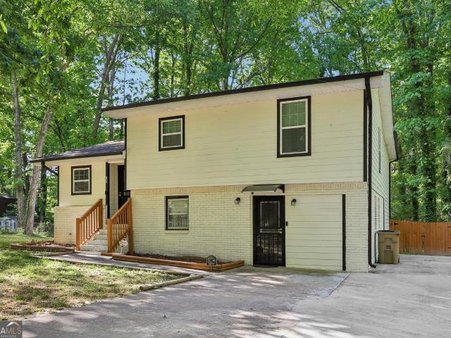 762 Maple Drive