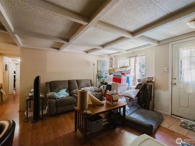 762 SE Cook Plant Farm Road