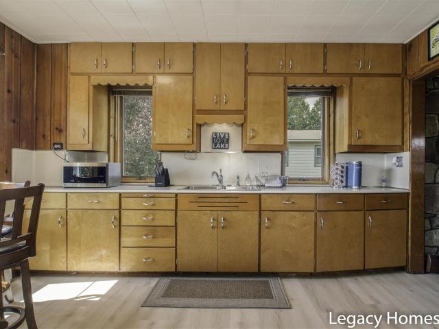 762 Parkwood Drive