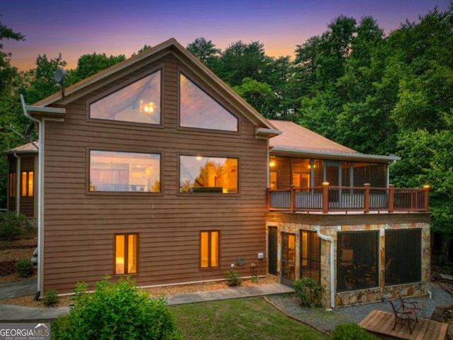 762 Pettit Ridge Rd, Ellijay, GA 30536