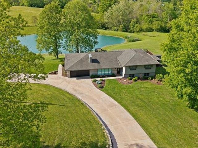 762 W Miller Rd, Alexandria, KY 41001