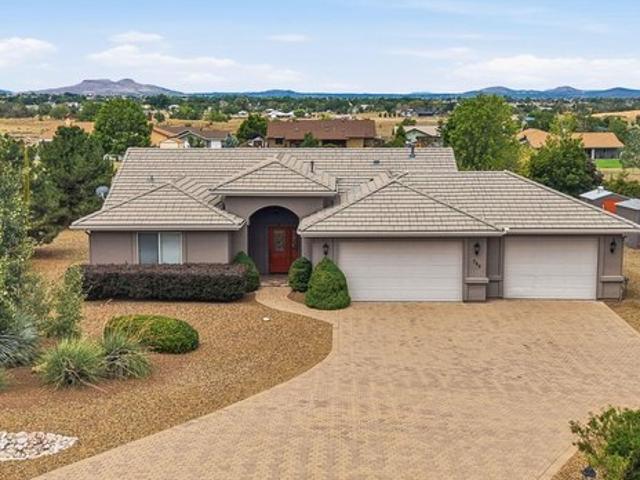 762 Willow Ln, Chino Valley, AZ 86323