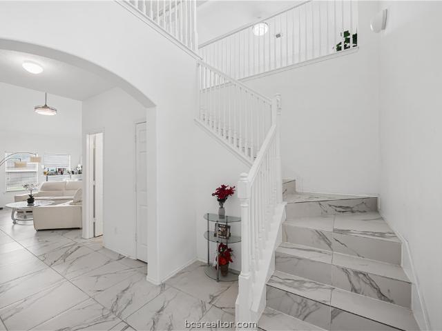 7634 Clarendon Bend Lane