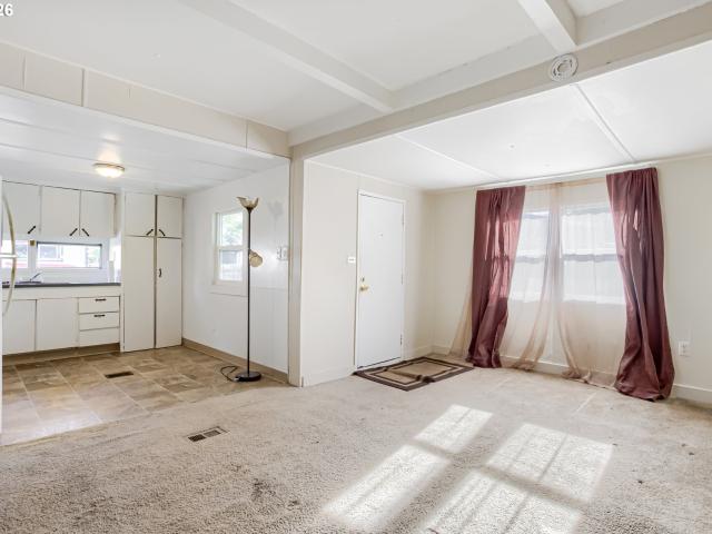 7635 se johnson creek blvd # 14