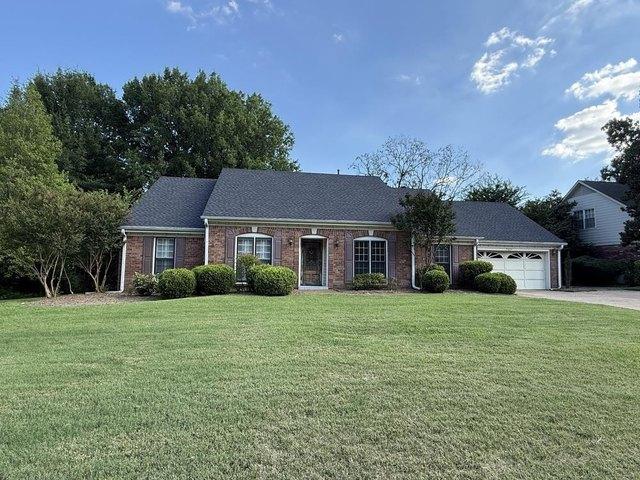 7637 Cross Village Dr, Germantown, TN 38138