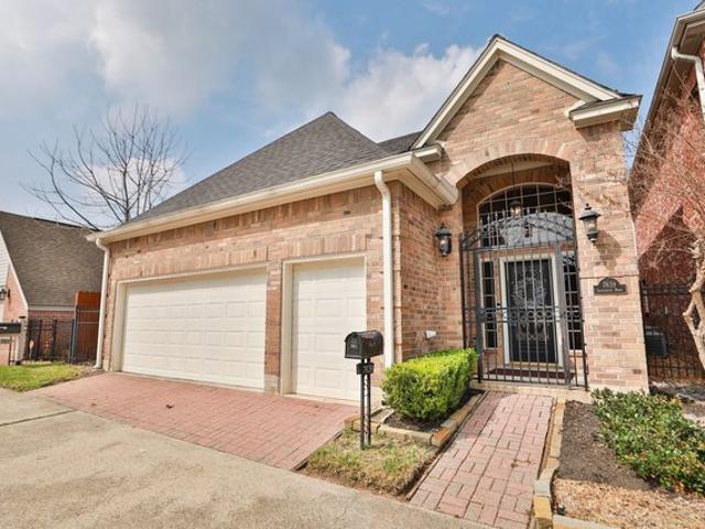 7639 Ameswood Rd, Houston, TX 77095