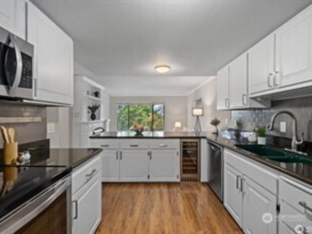 7639 SE 29th Street