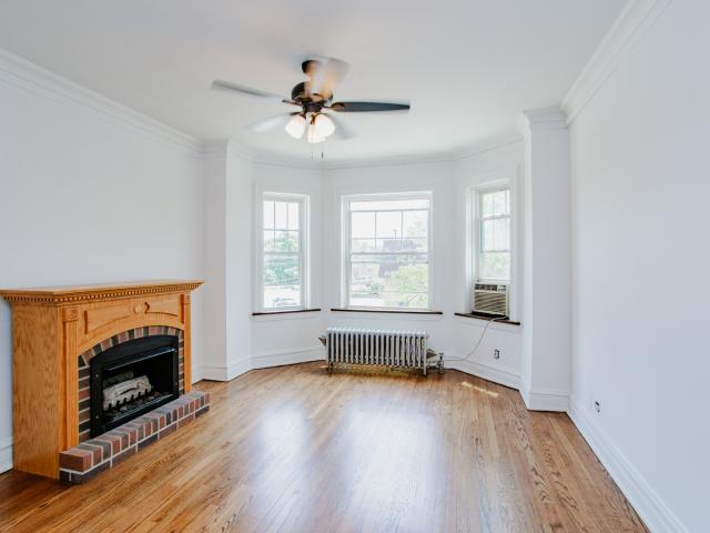 7639 W Jackson Boulevard # 1E