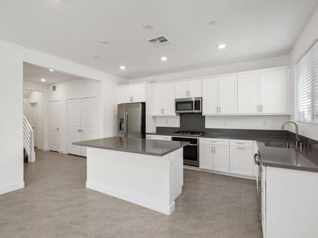 76305 Columbia Drive