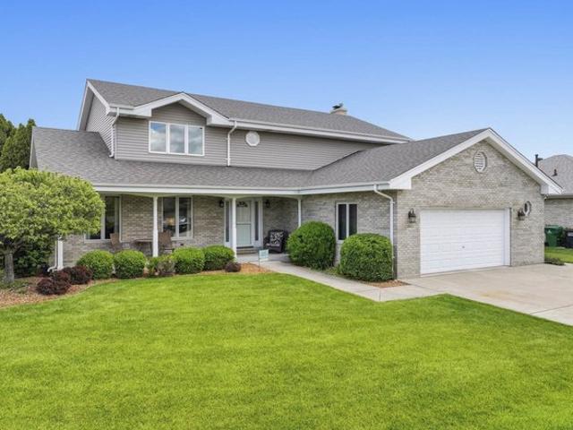 7630 Prestwick Dr, Tinley Park, IL 60477