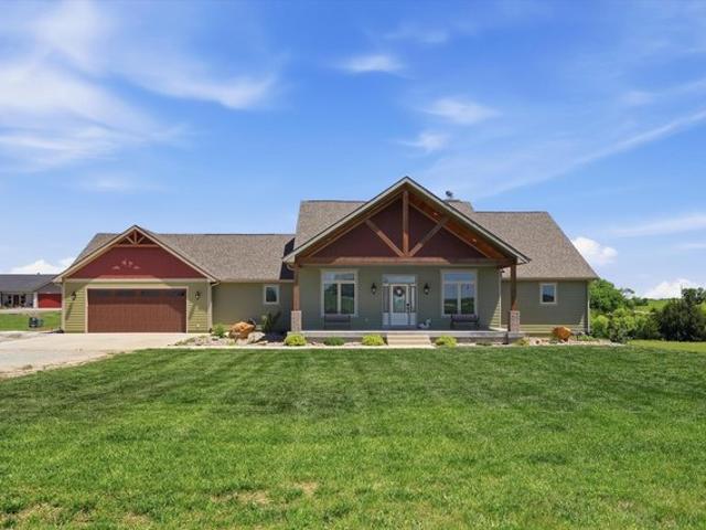 7630 SE Berryton Rd, Berryton, KS 66409