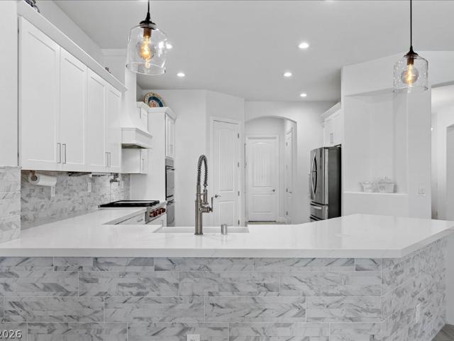 7631 Gracemoor Court