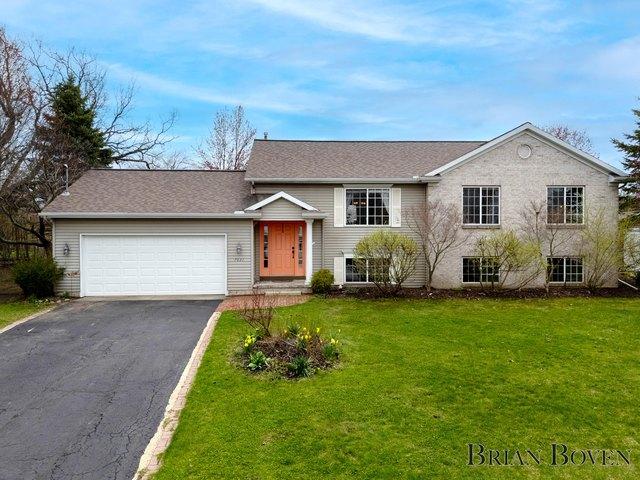 7631 Hessler Dr NE, Rockford, MI 49341