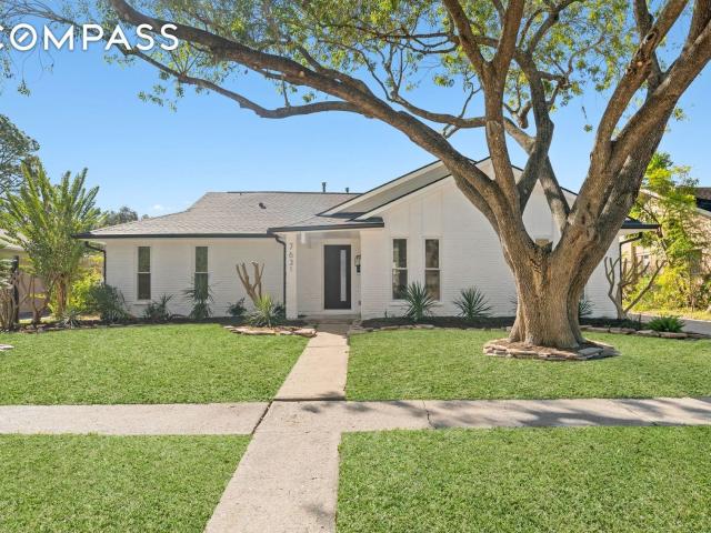7631 Westwind Ln, Houston, TX