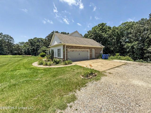 7632 Holly Springs Road