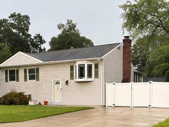 763 216th St, Pasadena, MD 21122