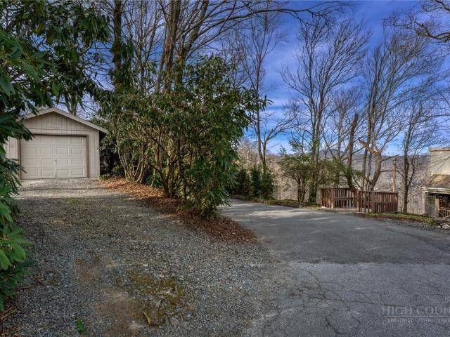 763 Gorge view Drive