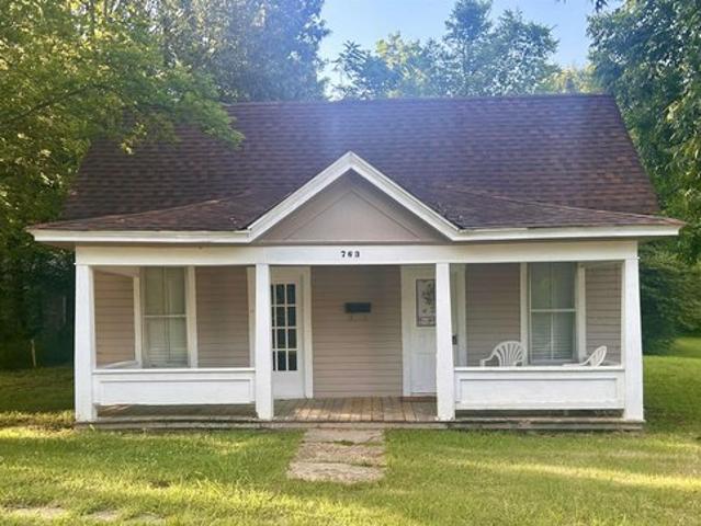 763 W Court St, Piggott, AR 72454