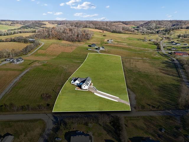 763 Thompson Creek Rd, Wartrace, TN 37183 | MLS #3149