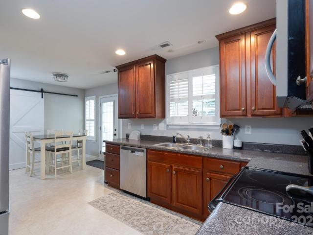 7644 W Berkeley Rd, Denver, NC 28037 | MLS #4312
